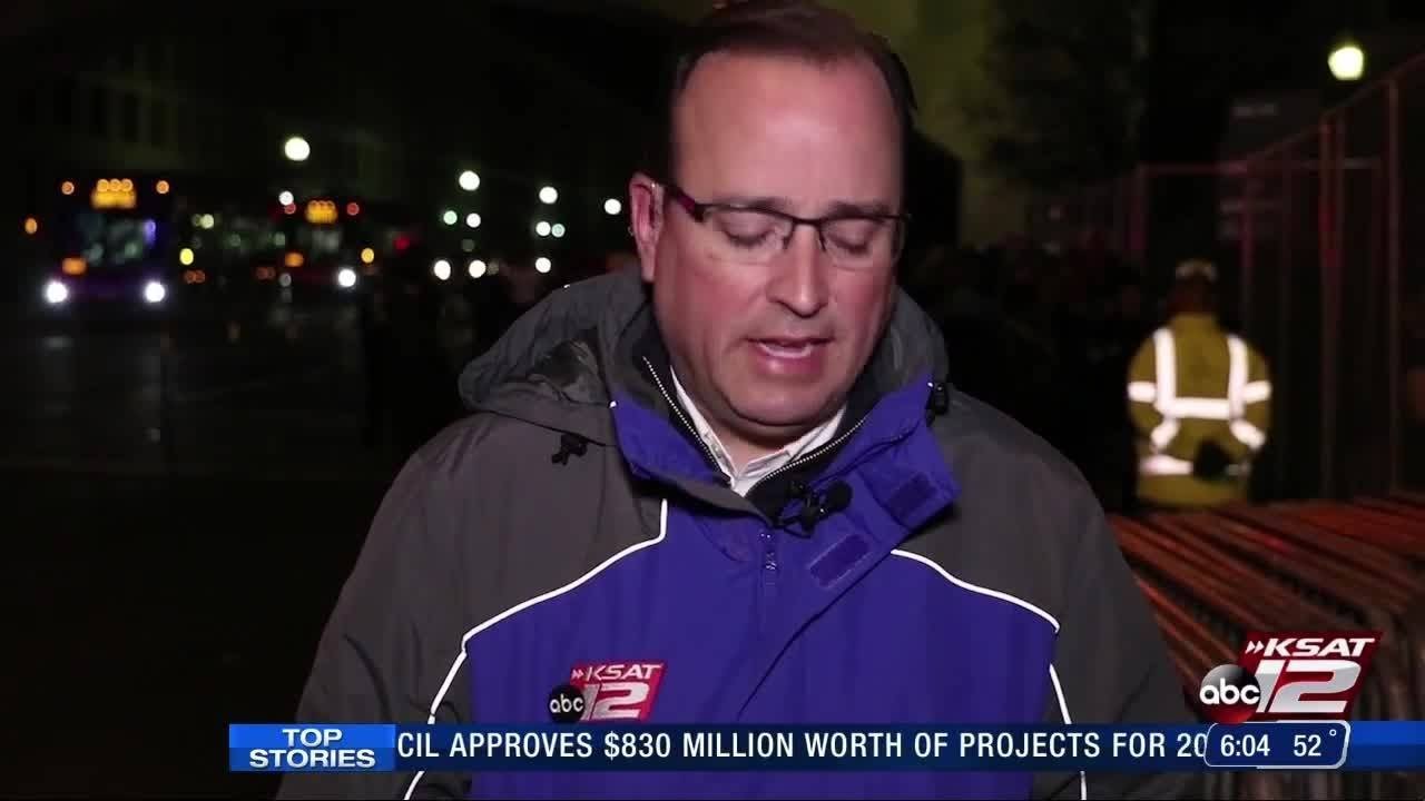 KSAT 12's Mark Austin speaks to local lawmakers in Washington - YouTube