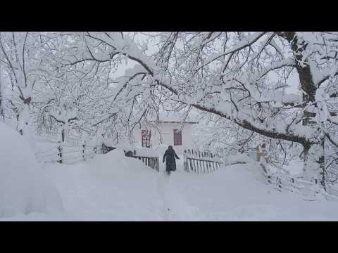 Medeniyetten Uzakta, Dünyanın Ucunda Bir Kadının Zorlu Ama Huzurlu Hayatı