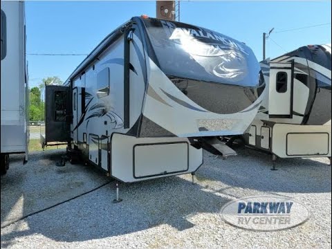 2016 Keystone Avalanche 331 RE Fifth Wheel, 4 Slides, Rear Lounge, Four Seasons, W/D, $44,900 ...