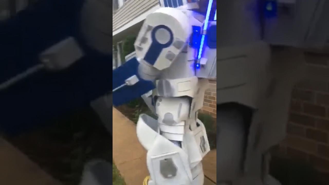 Mech R2D2 - YouTube