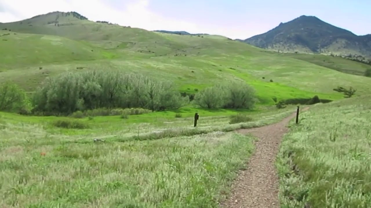 Last half mile of Centennial Cone loop - YouTube
