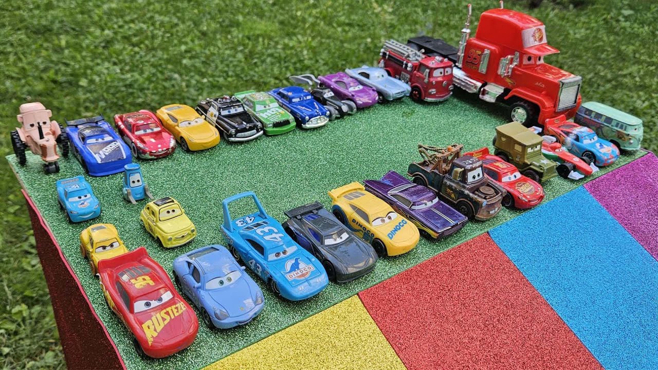 Disney Pixar Cars Fall Into The Blue Water Lightning McQueen Fillmore ...