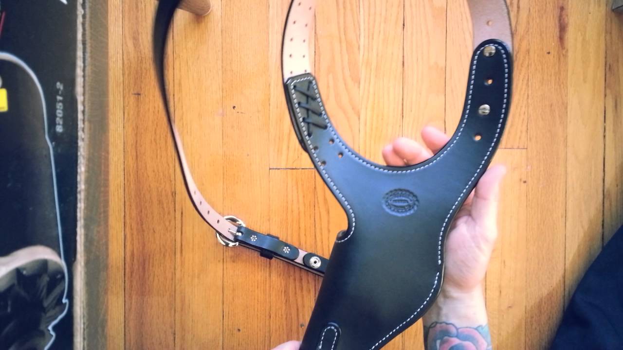 Rocking K Saddlery Shoulder Holster Unboxing - YouTube