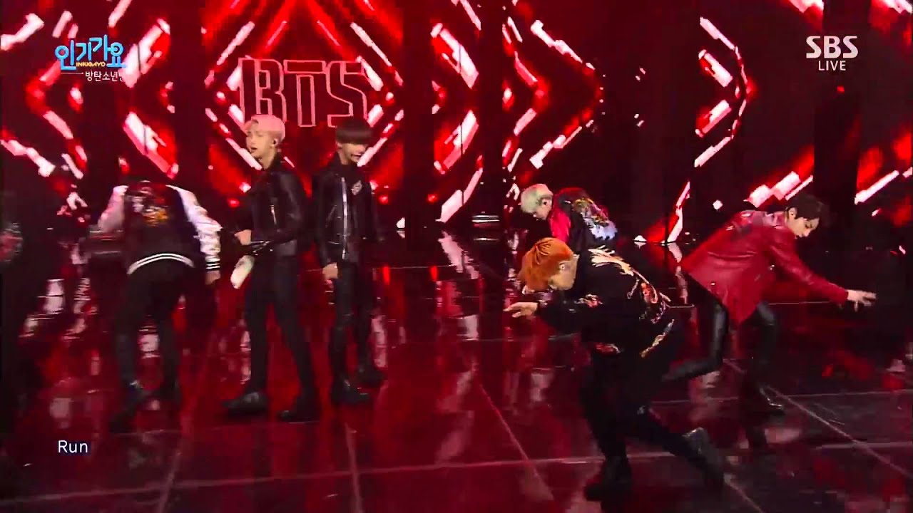 방탄소년단 BTS-RUN (Stage Mix) - YouTube