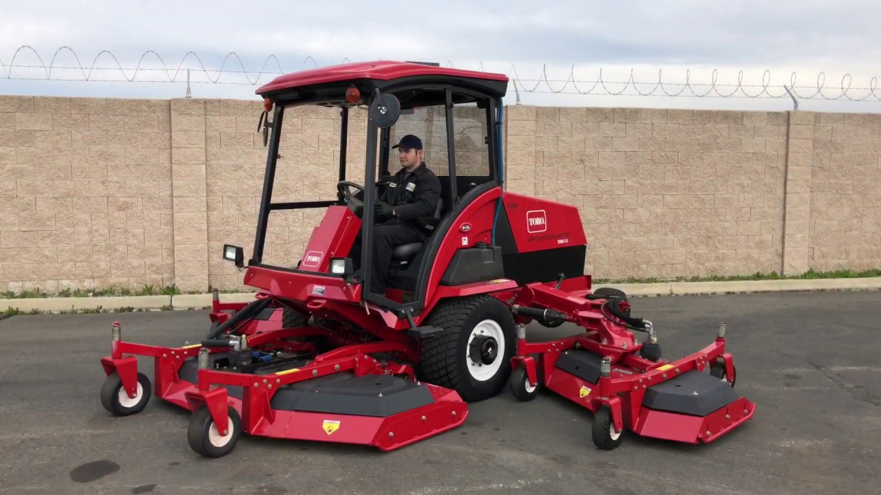 Toro Groundsmaster 580-D Diesel Riding Mower - YouTube