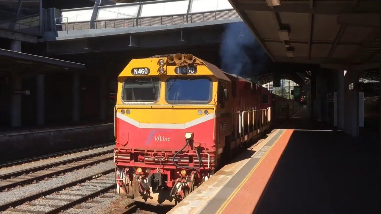 V/Line N460 City of Castlemaine Departing Southern Cross Station to Shepparton Leslie RS5T HORN ...