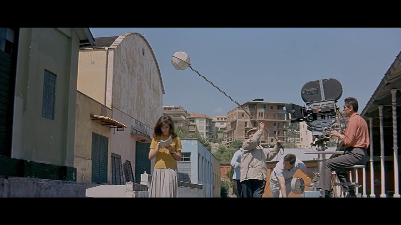Le Mépris, by Jean-Luc Godard (1963) - Opening sequence (with Brigitte ...