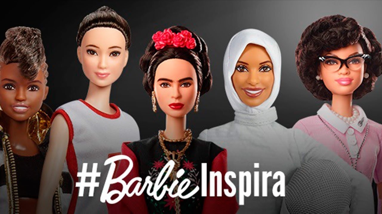 Barbie inspira empoderamiento (Conferencia) - YouTube