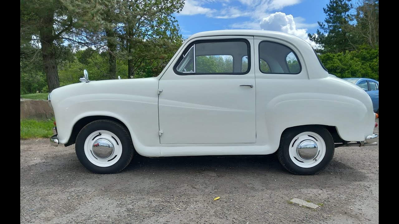 1958 Austin A35 - YouTube