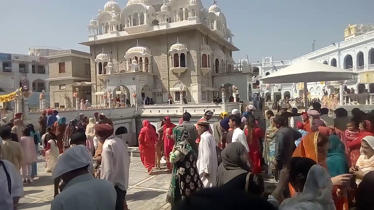 HASAN ABDAL PAK.GUHRDWARA.PANJA.SAB - YouTube