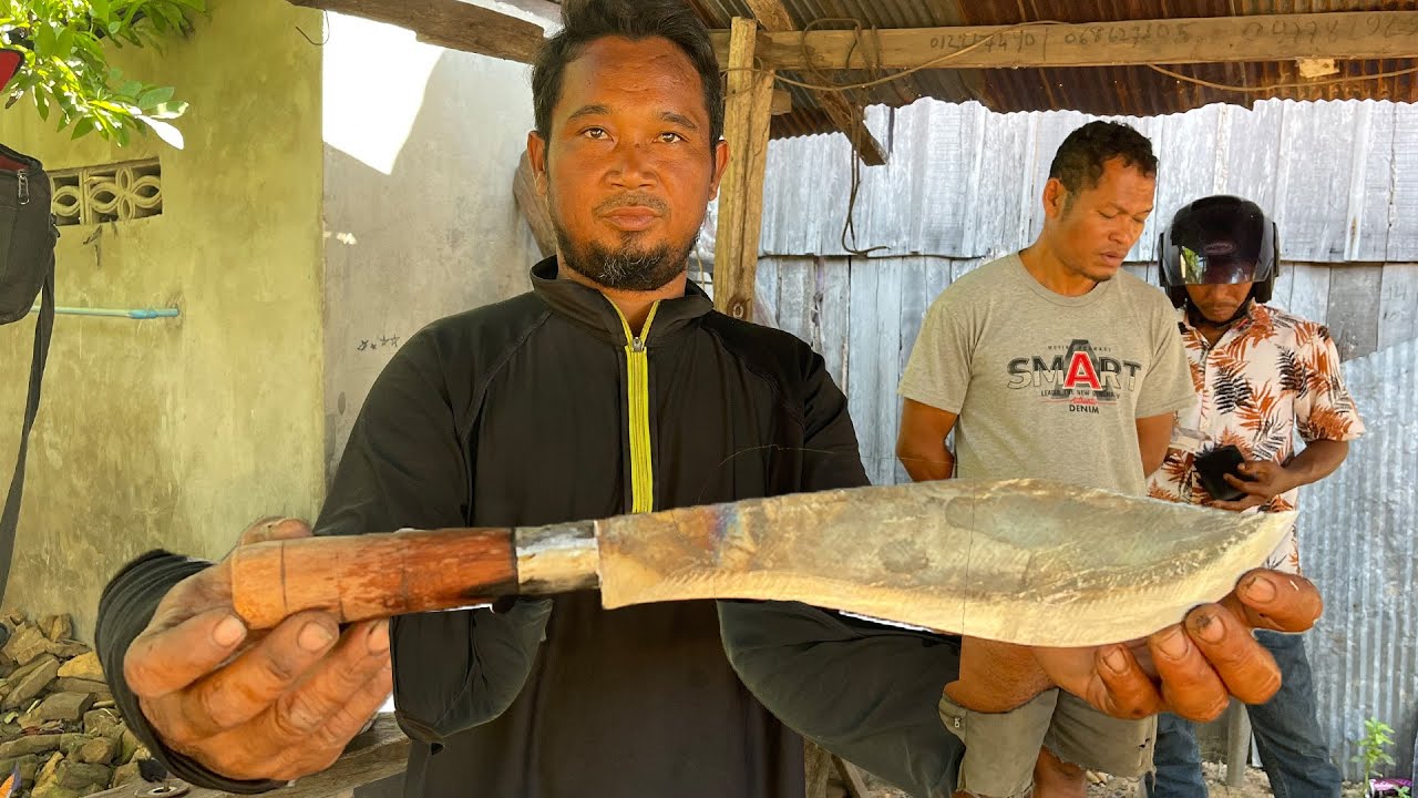 Knife Making - Forging A Sharp Hunting Knife From A Piece Of Leaf ...