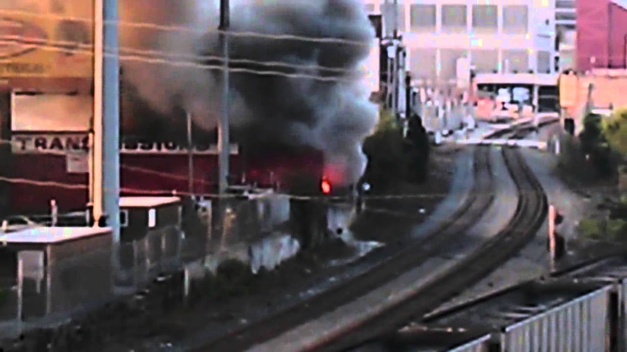 United Transmission fire in Atlanta, GA on May 22, 2013 at 7:25am - YouTube