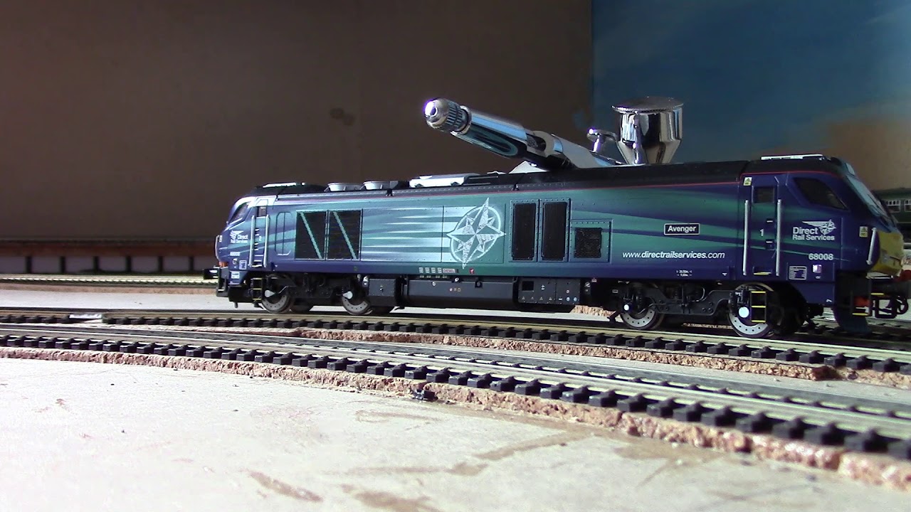 Bullied Old Lima Class 33 - YouTube