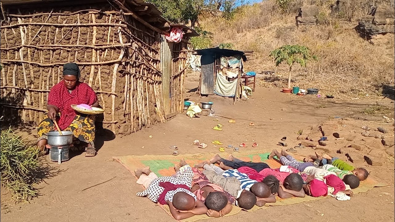 Desert Woman Evening Routine | Daily Routine Work Africa village life ...