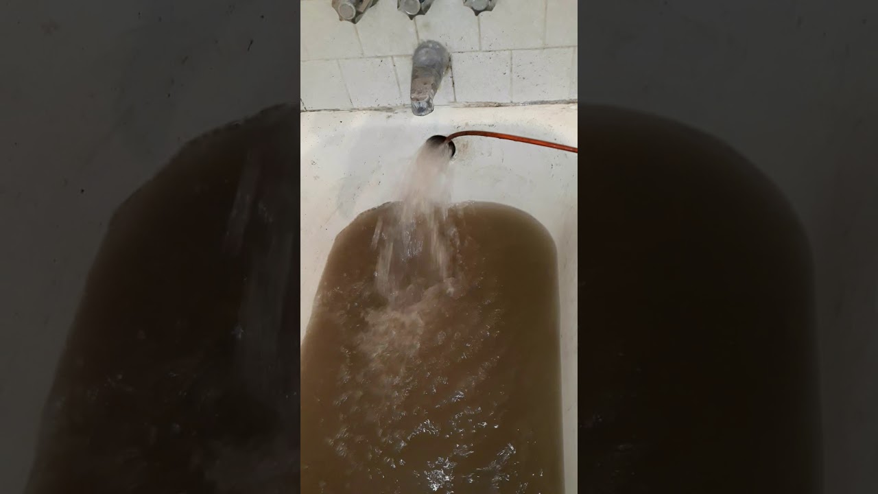 Súper fast plumbing - YouTube