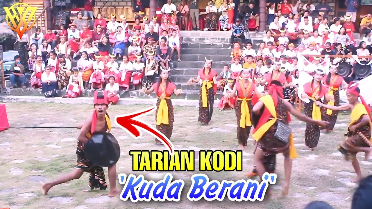 Tarian Kuda Berani dari Suku Kodi Sumba Barat Daya || Festival Tarian Tradisional Nusantara ...