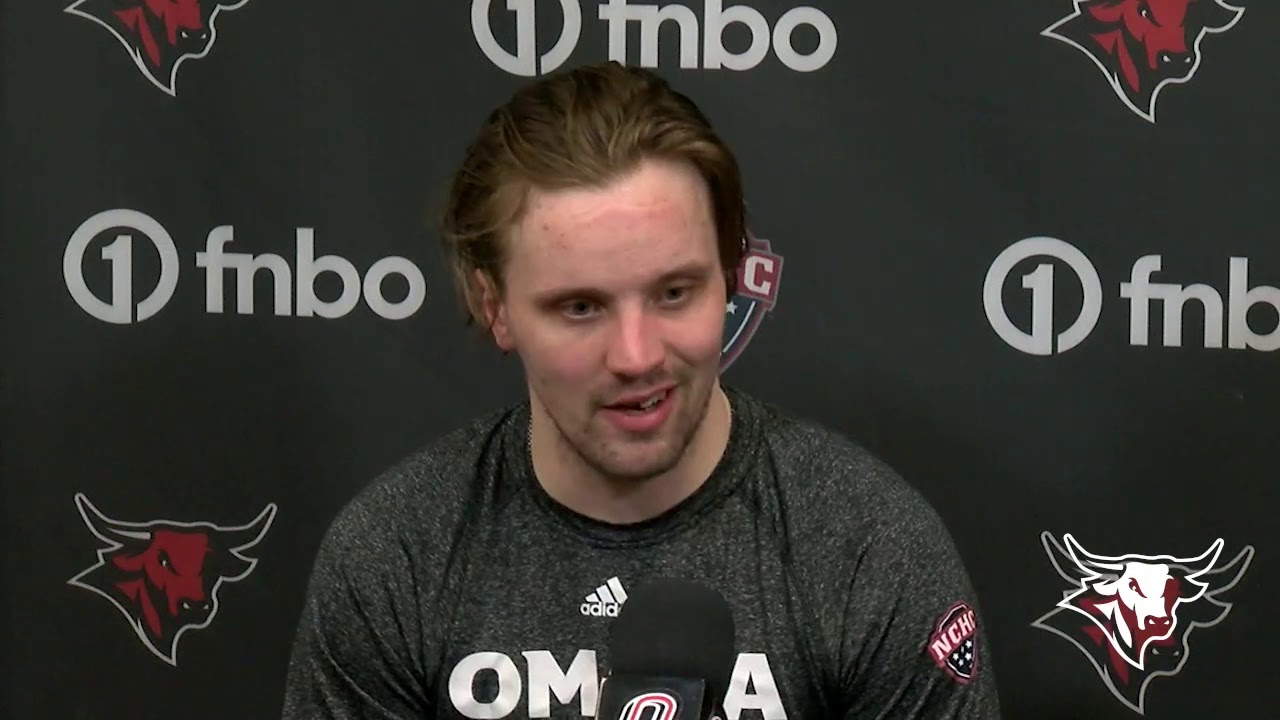 News Conference: Hockey vs. Colorado College, Game 2 - YouTube