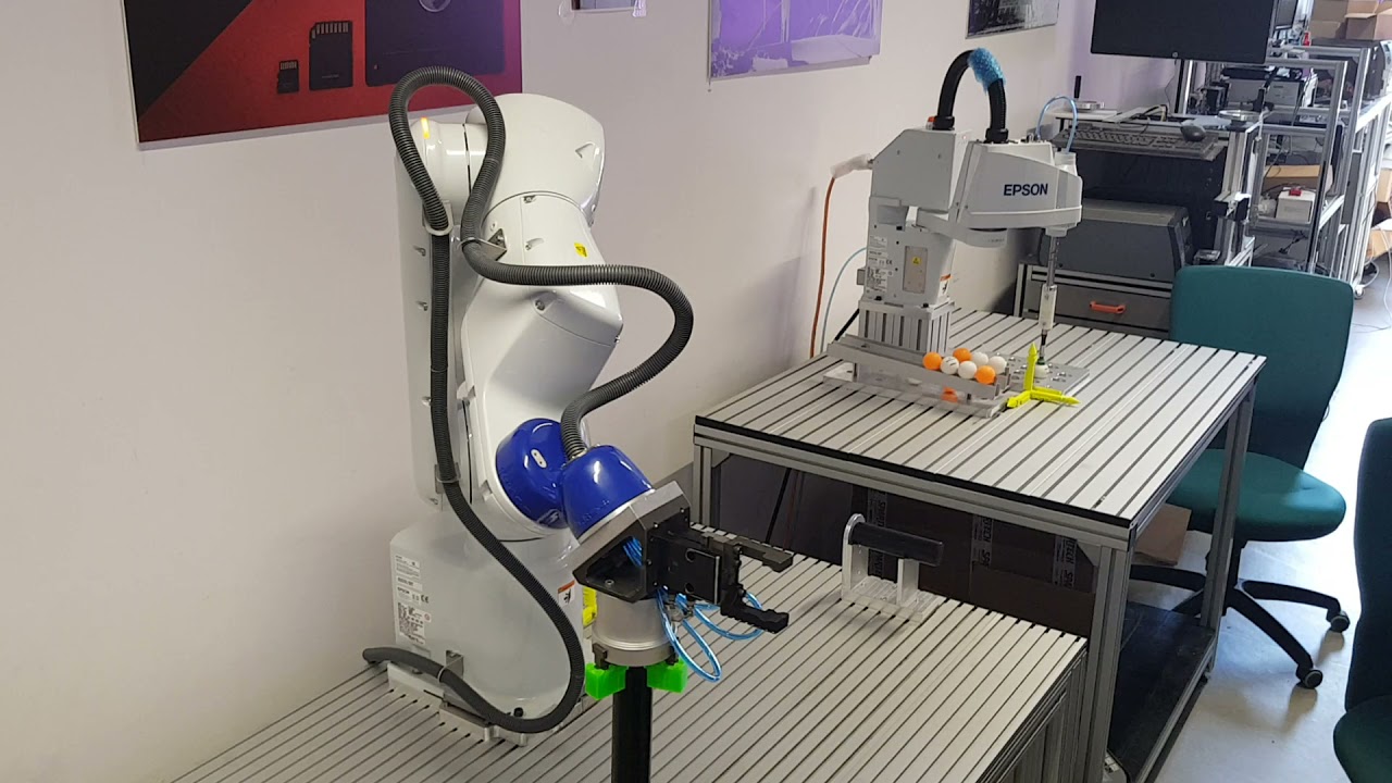 EPSON VT6 robot for training made by SPARTECH 2/3 - YouTube