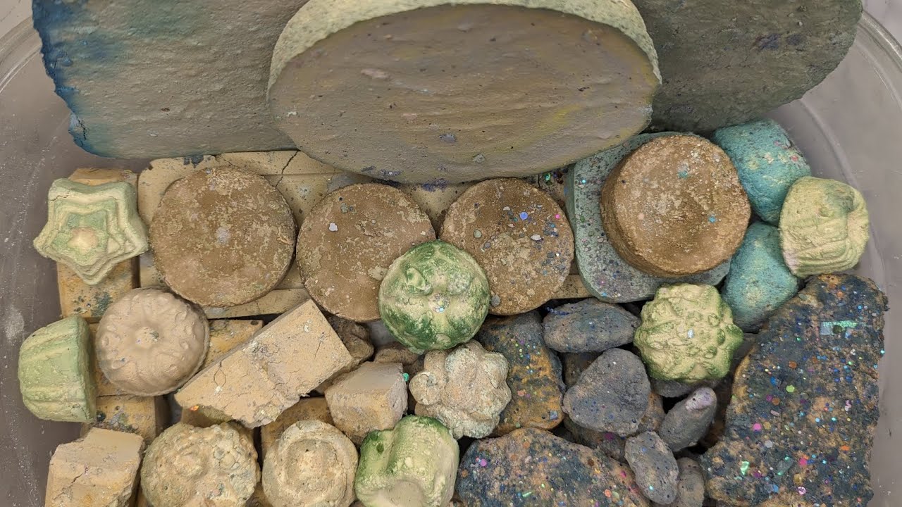 Variety crumbles #satisfying #crunchy - YouTube