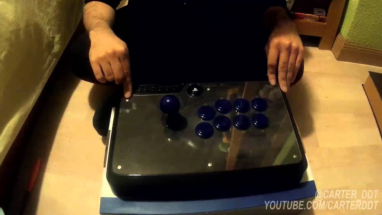 Arcade Stick Venom PS4/PS3: Unboxing - YouTube