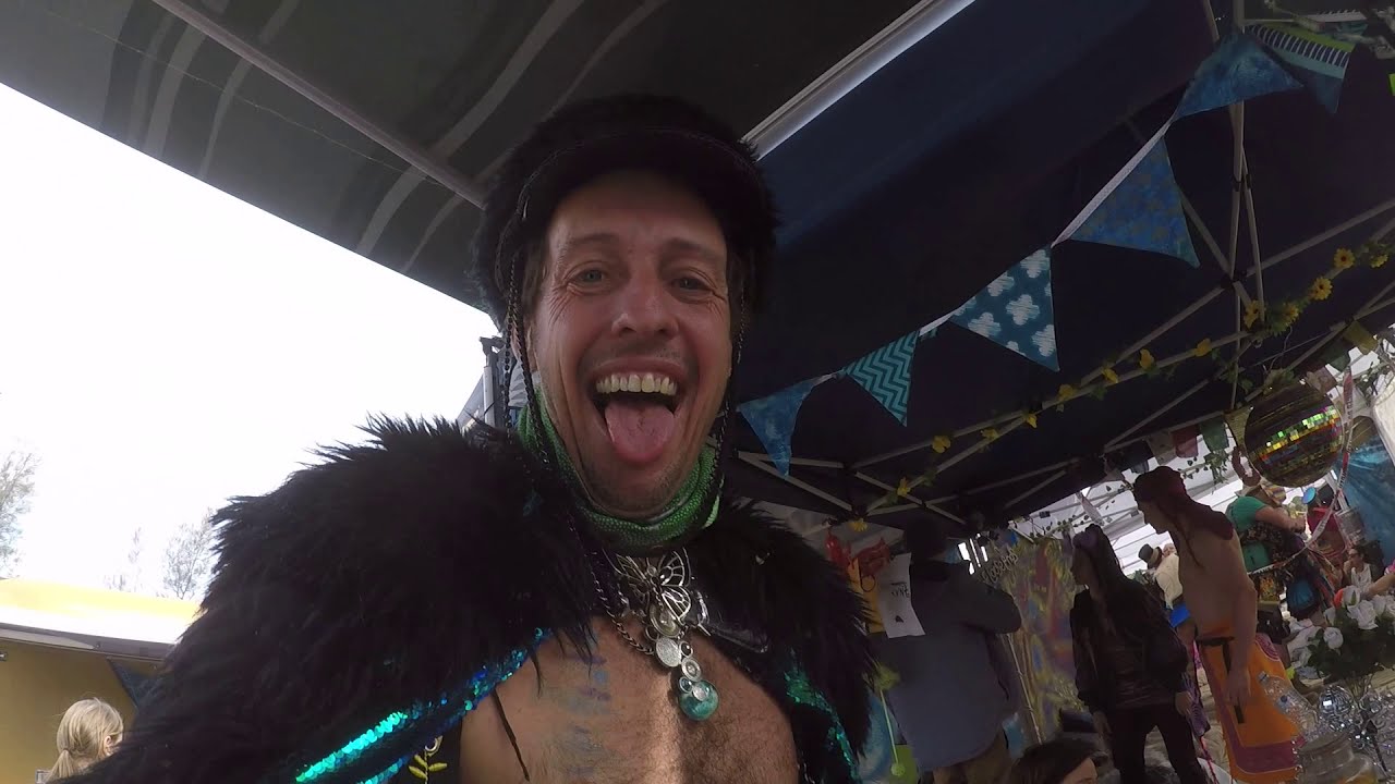 "German Sparkle Party" The Camp Of Loose Ends MODIFYRE 2019 - YouTube