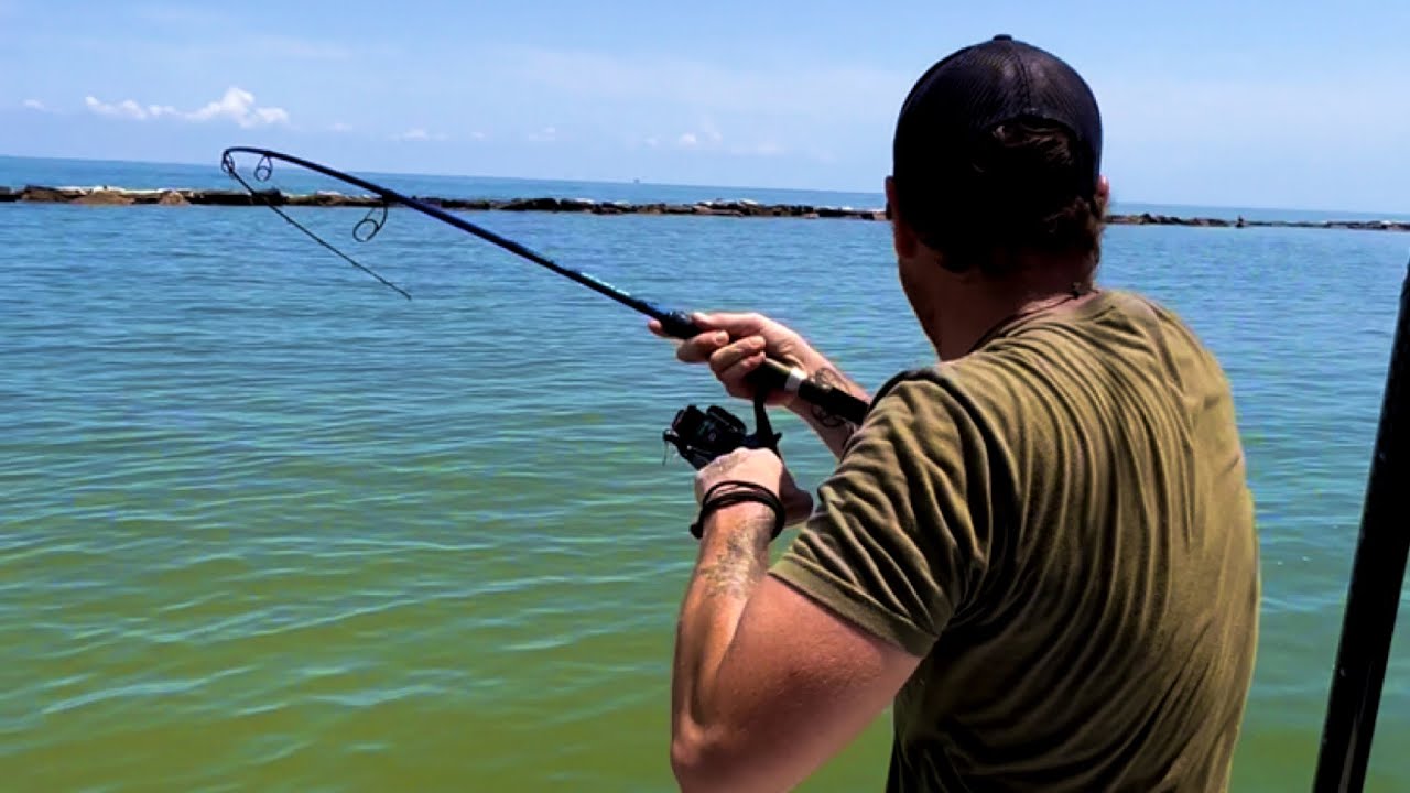 Vexan Inshore Putting In Work On Bull Reds At The Jetty - YouTube