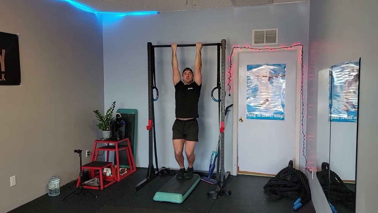 Chin up/tactical pull up/eccentric assisted chin up - YouTube