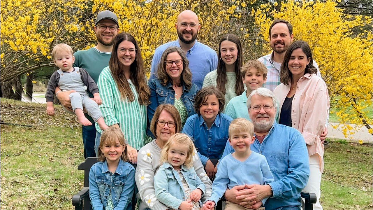 Easter Sunday Family Photo and Egg Hunt - YouTube