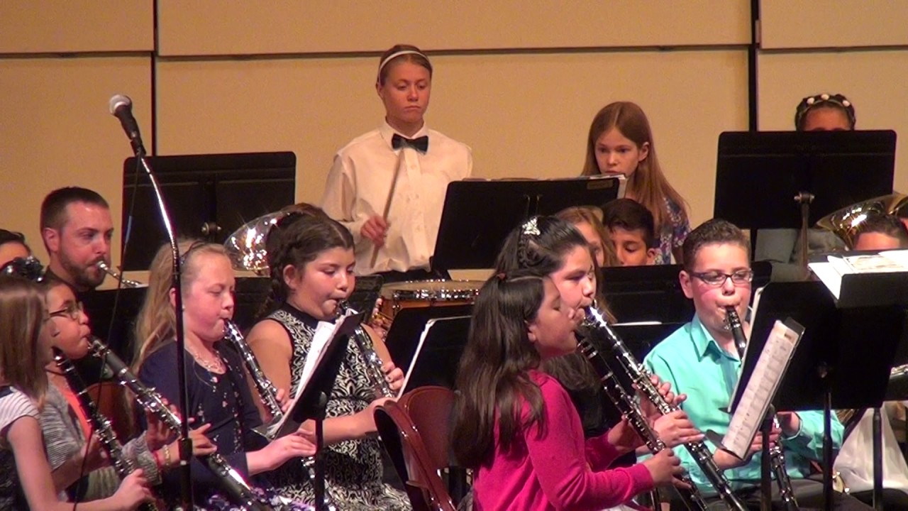 Starsplitter Fanfare............Brian Balmages - YouTube