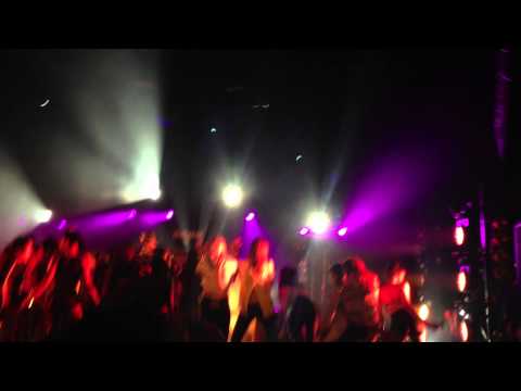MAJOR LAZER - BUBBLE BUTT - LIVE @ SOUND ACADEMY - 2.28.2013