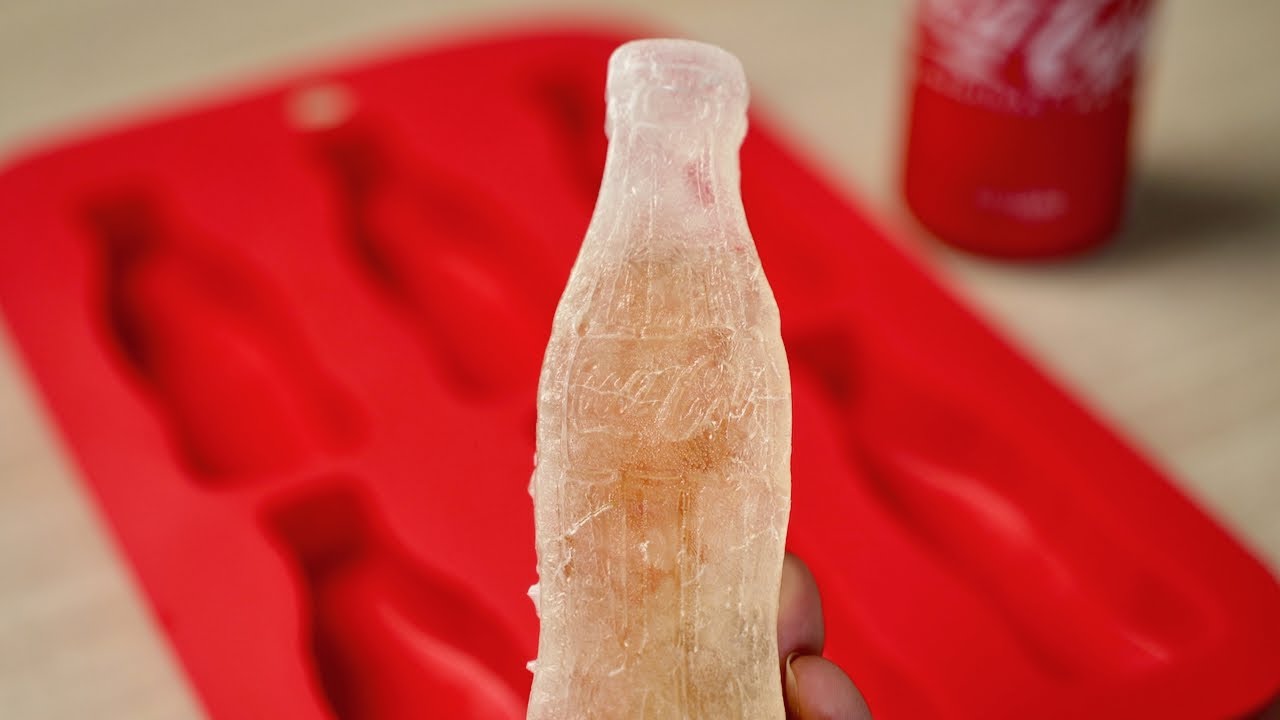 Coca-Cola Bottle KOHAKUTOU and bloopers コーラ琥珀糖 - YouTube