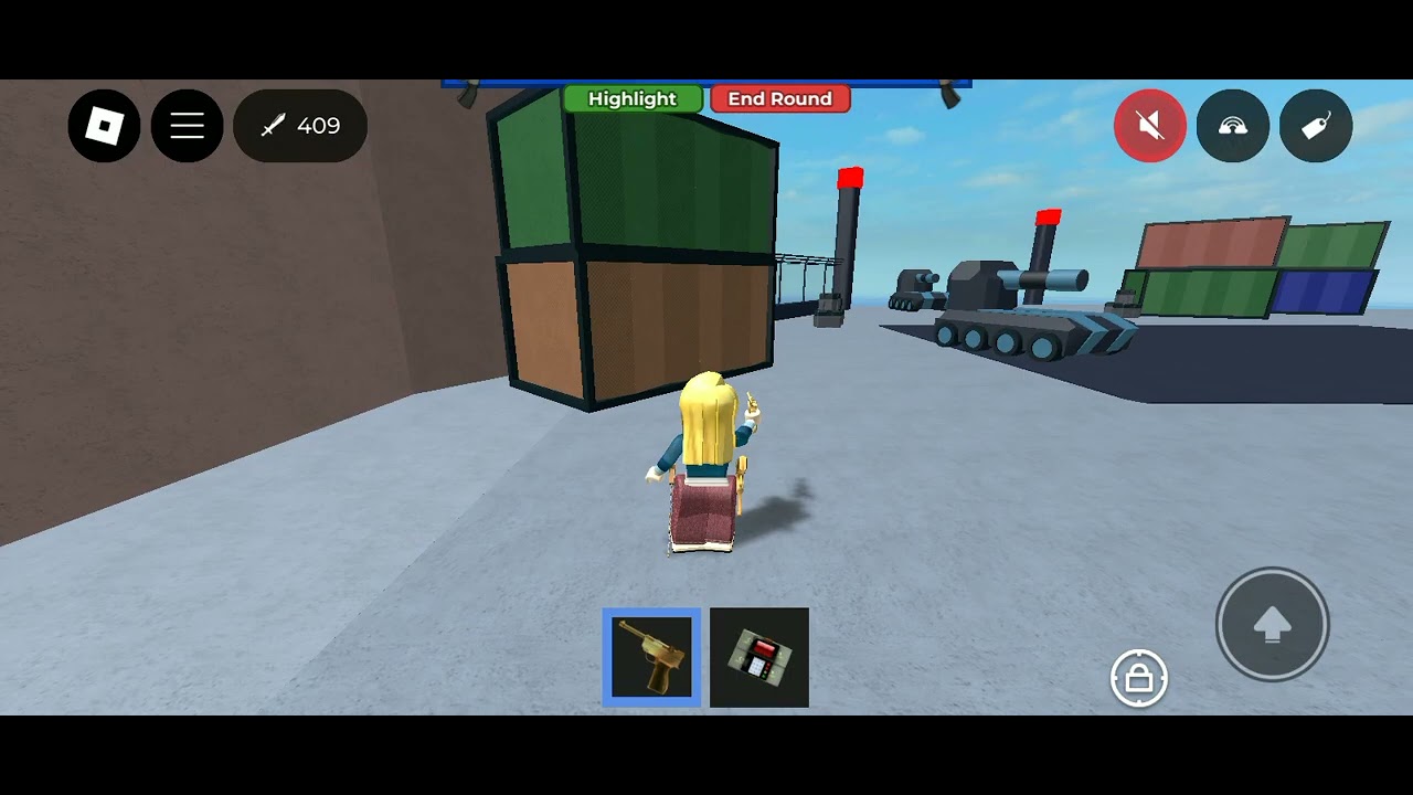 just playing mm2 aim trainer I'm a noob super super extreme laggy - YouTube