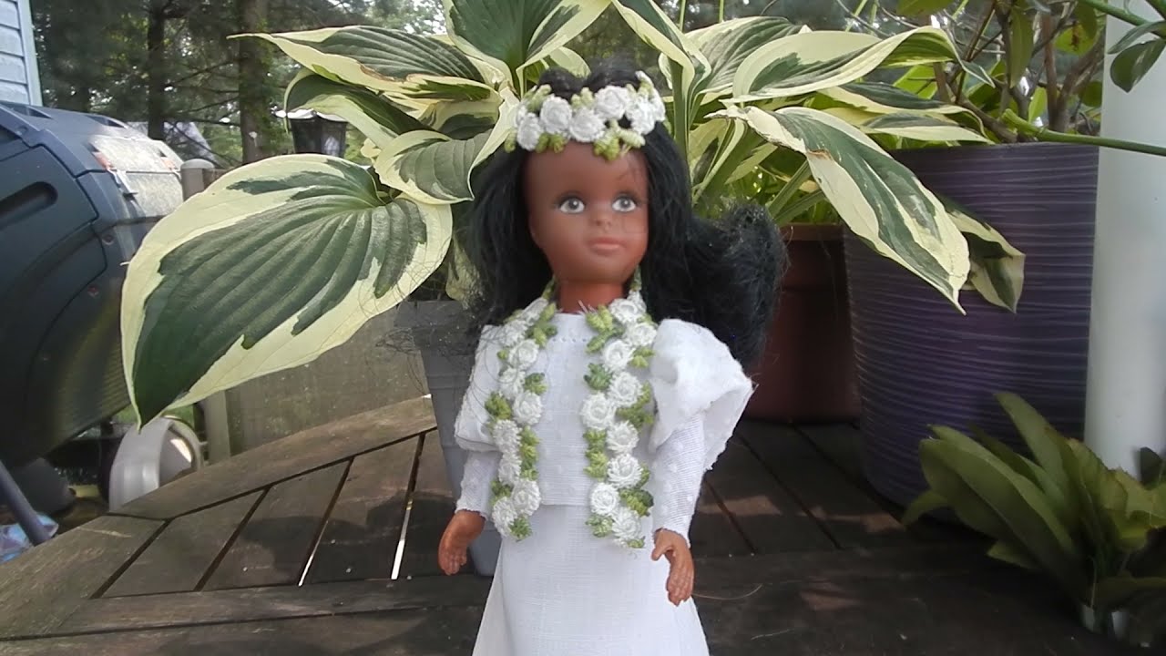 Hawaiian Wedding Song~Lanakila Crafts~Traditional Holoku Gown~Rotating ...