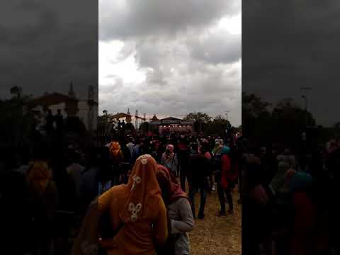 Ketahuan mesum diarak keliling kampung