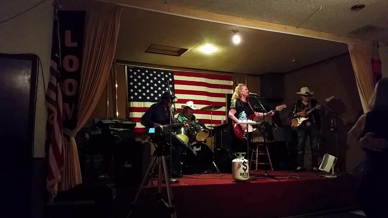 Vicki Novak -crazy - YouTube