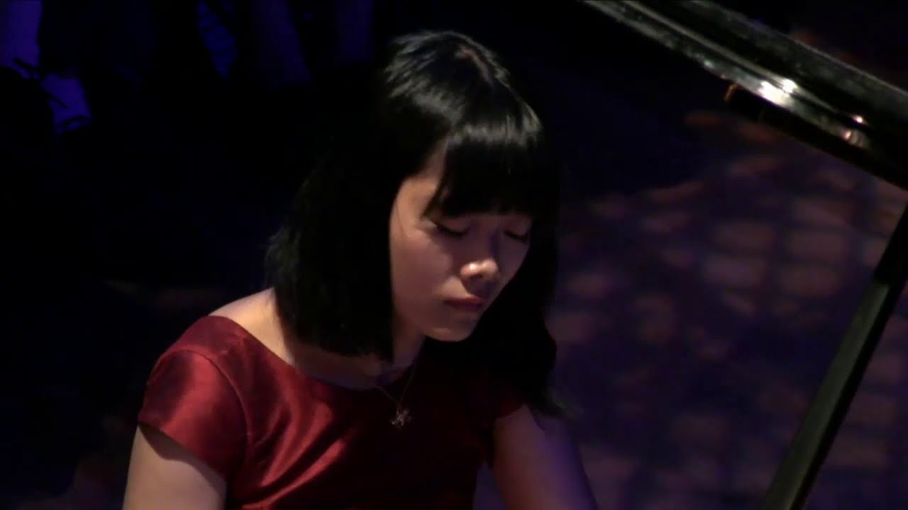 Tiffany Poon [Gilmore Rising Stars] - YouTube