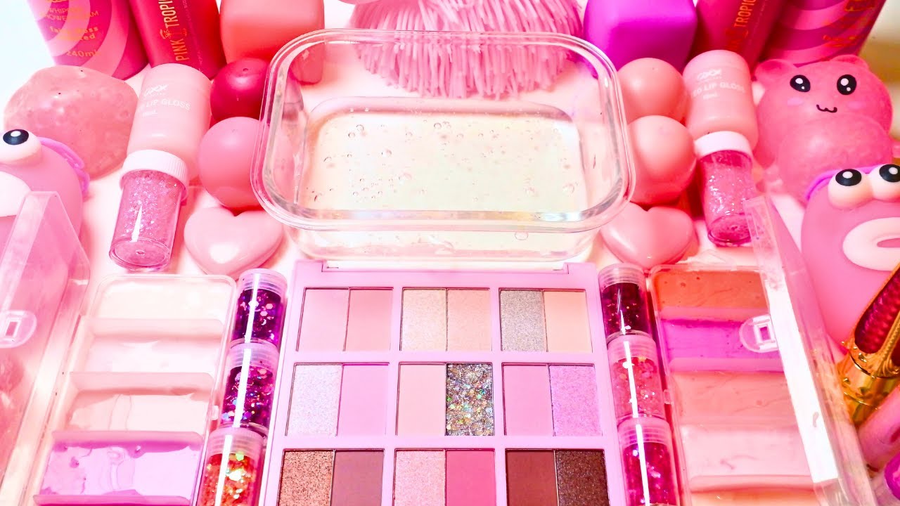 'Special Mega Pink' Mixing'Mega Pink''Eyeshadow,Makeup and glitter Into ...
