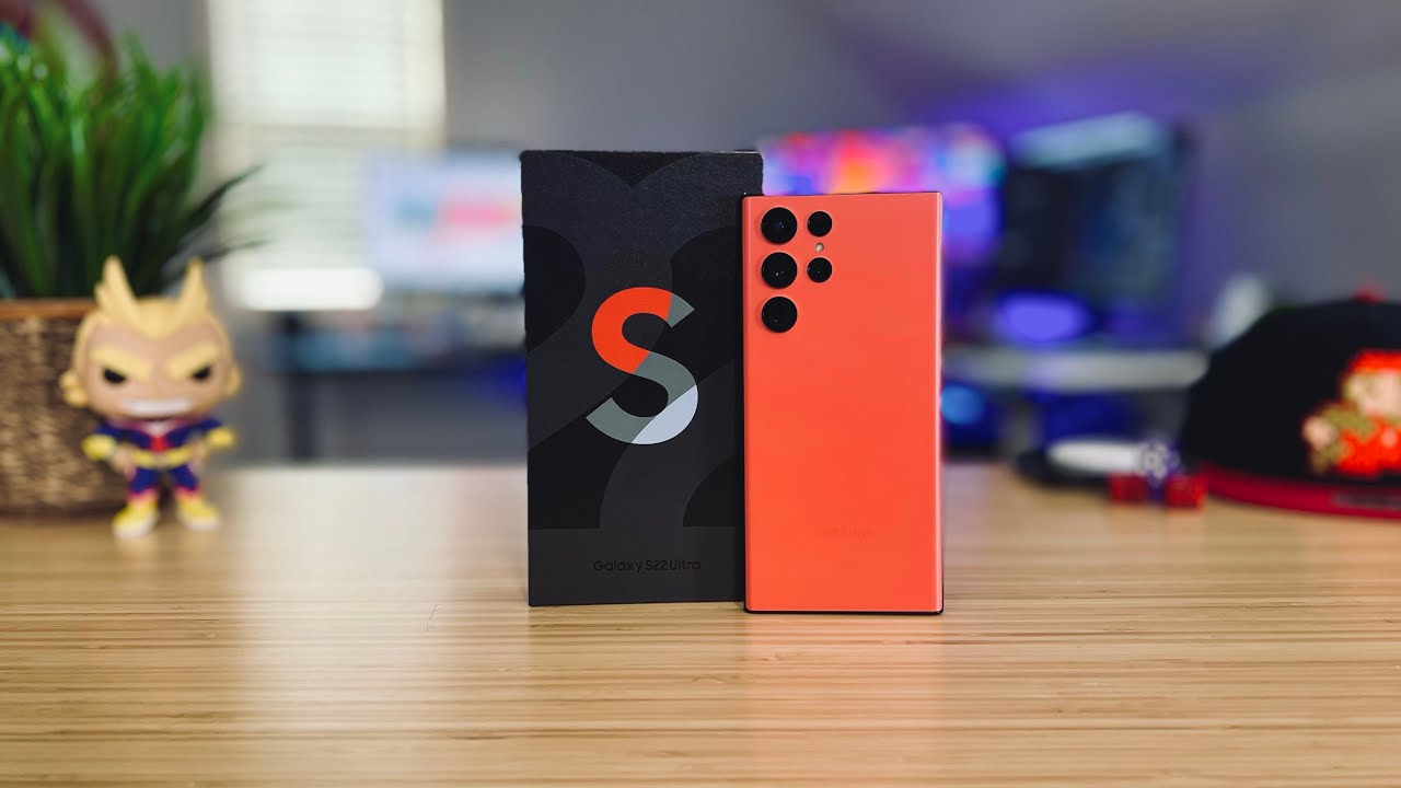 Unboxing the “Red” Galaxy S22 Ultra… - YouTube