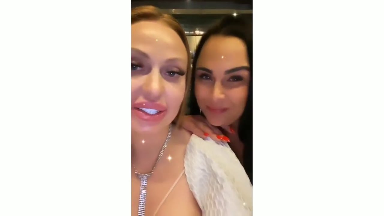 arttania so beautiful girl looking so sexy in her birthday party - YouTube