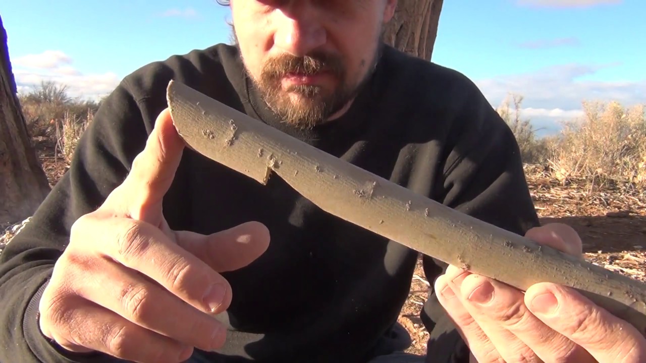 How to make a figure 4 deadfall trap - YouTube