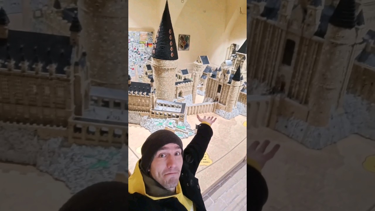 LEGO Hogwarts with 1 Million Pieces! Created by Kostky v Plzni | On ...