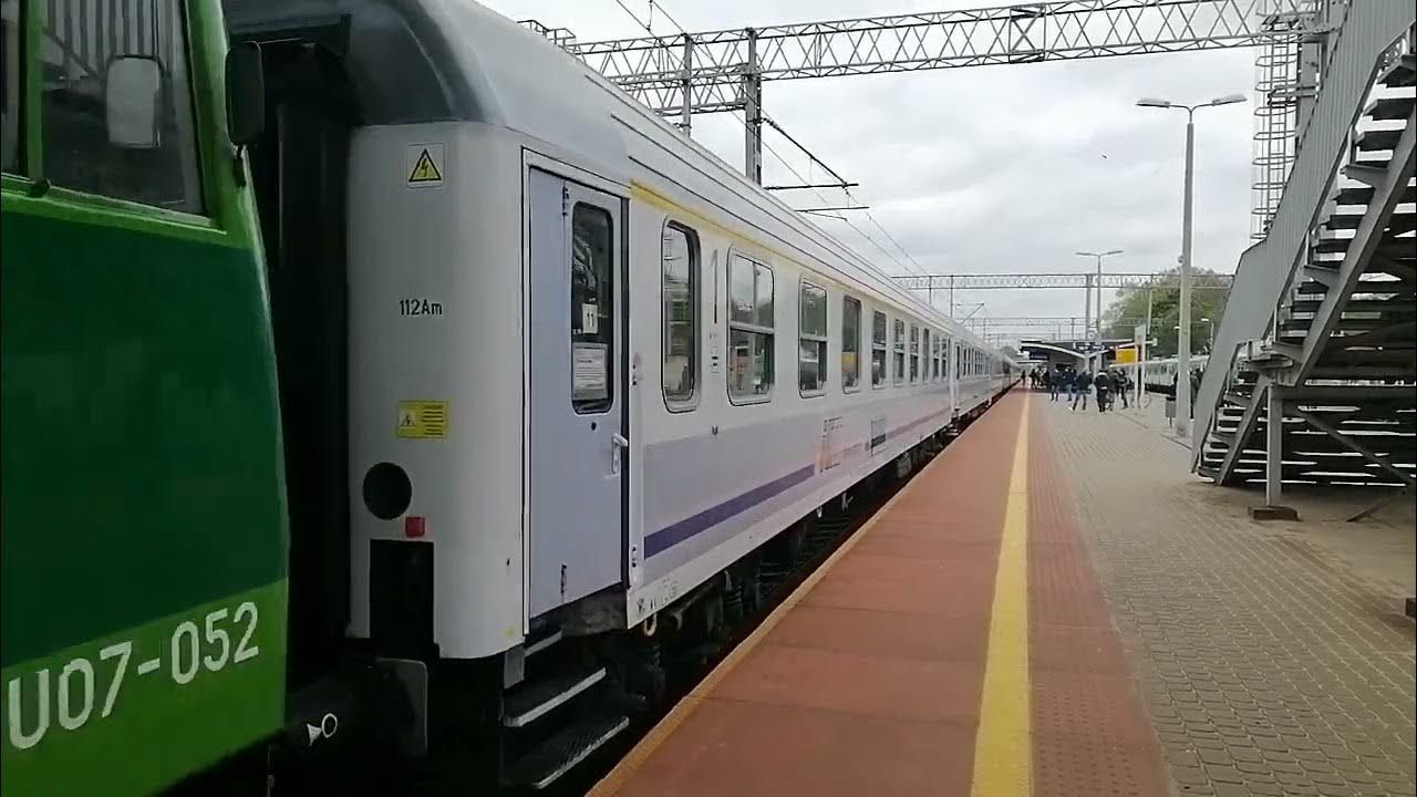 Odjazd EU07-052 z TLK Lubomirski do Krakowa - YouTube