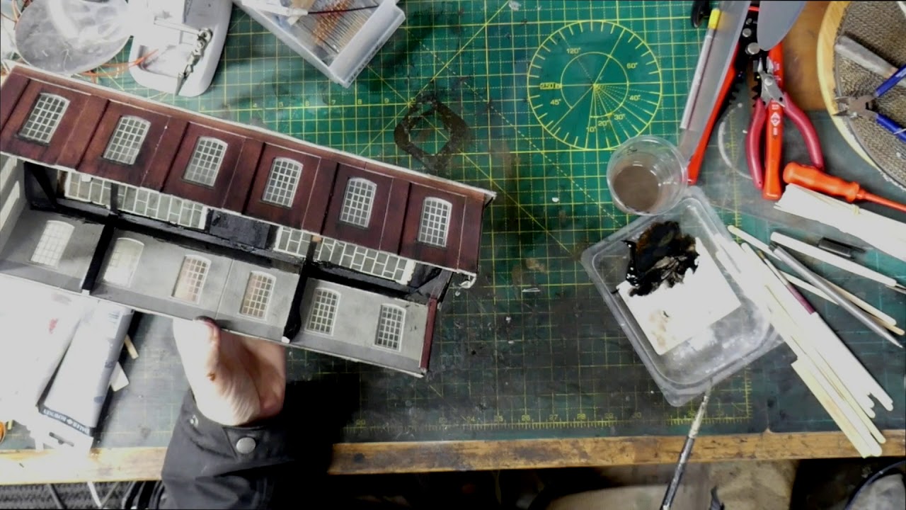 15. How I installed LEDs into my Metcalfe engine shed - YouTube