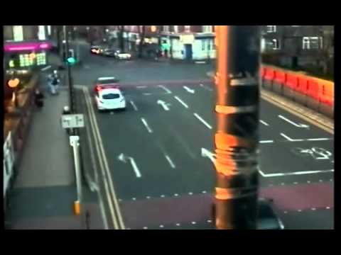 CCTV Footage - Street Fight in Manchester - YouTube