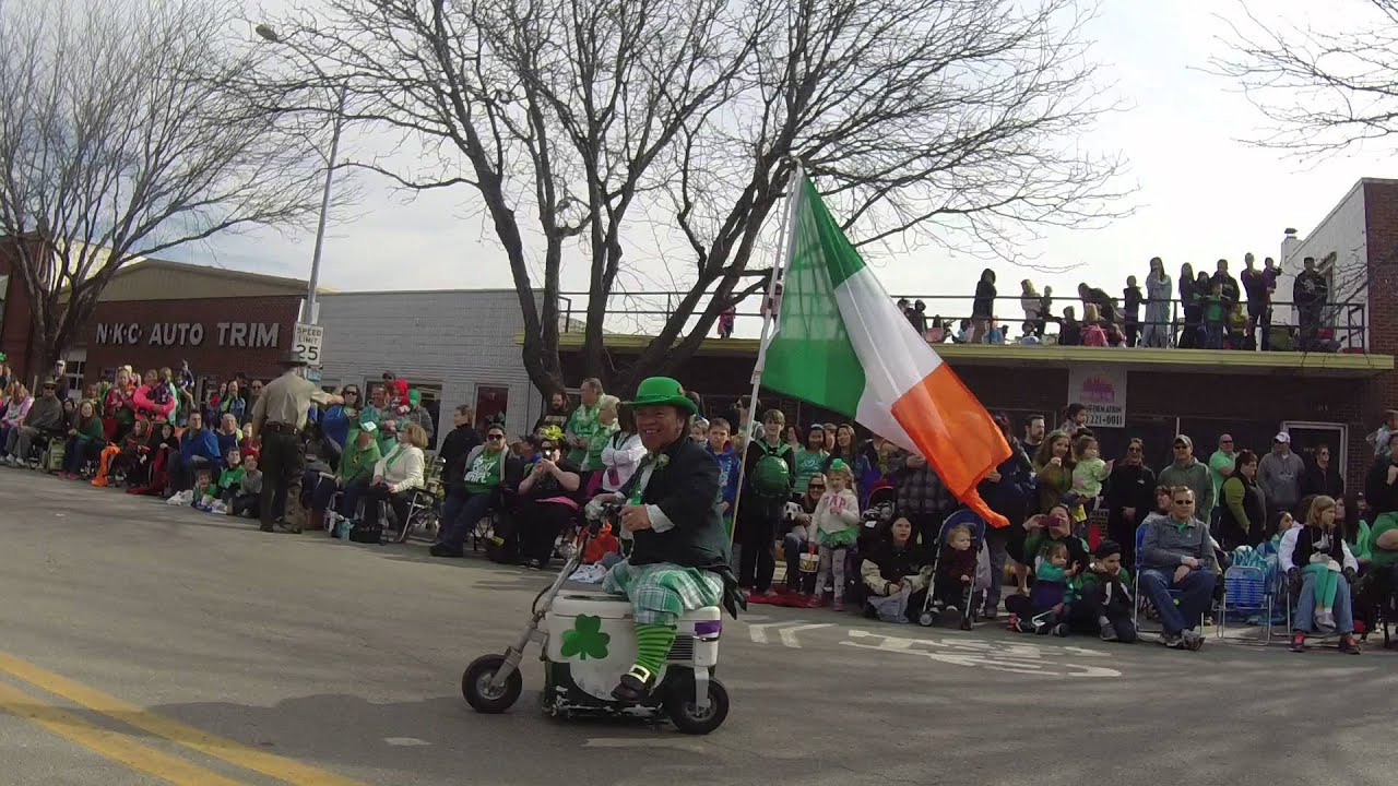 Snake Saturday Parade 2015 - 2 of 4 - YouTube
