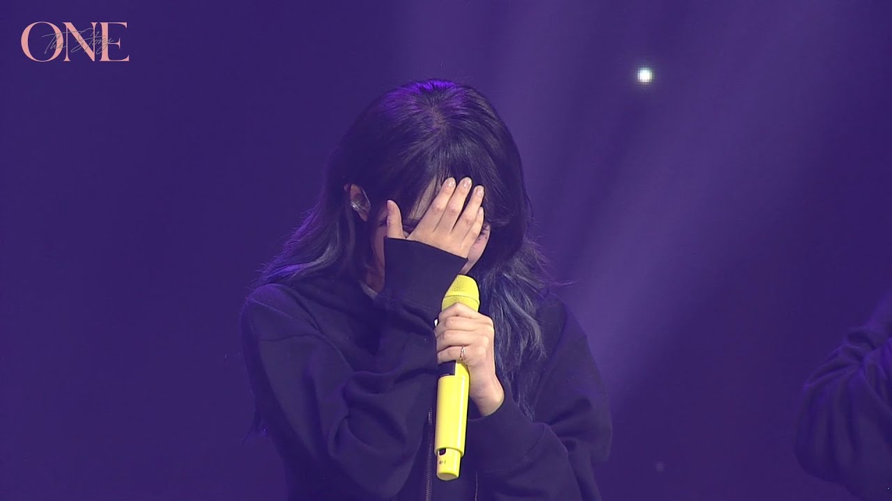 Yena IZONE 아이즈원 - Ending ment / ONE THE STORY Online Concert 20210314 ...