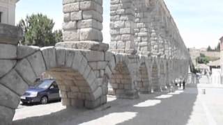 Keystone arches from Rome to Middle Ages