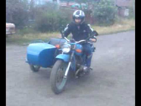 Ural Motorcycle Kick Start. 3gp