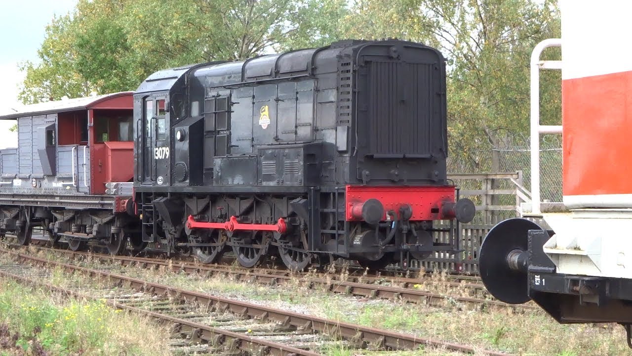 BR 08 Shunter No 08064 (BR No 13079) at NRM, York - YouTube