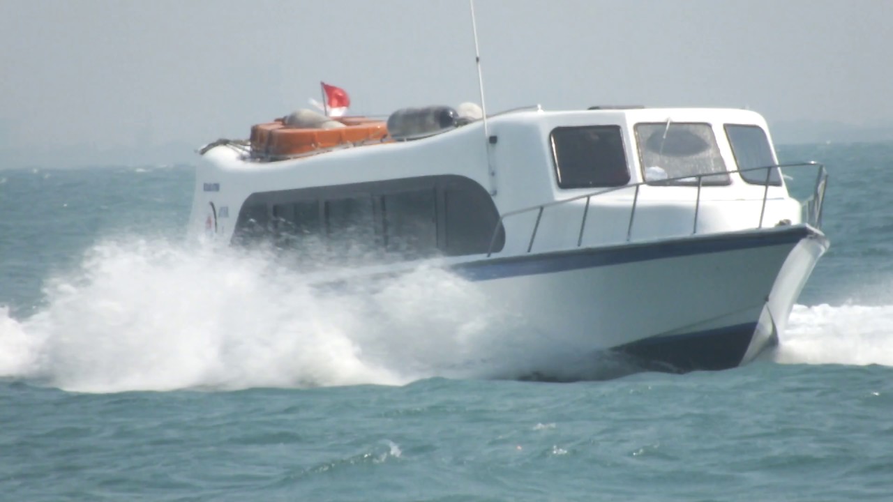 Harga Sewa Kapal Speed Boat Marina Ancol - YouTube